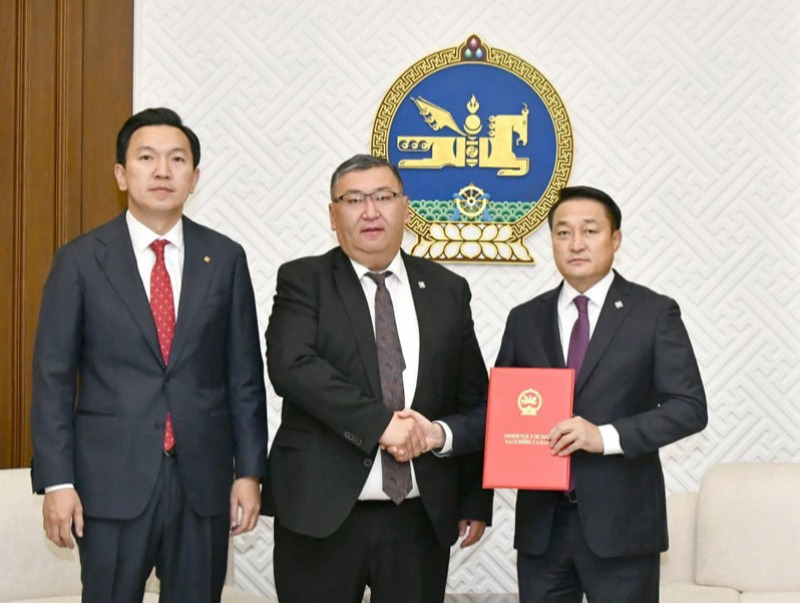 Цөмийн энергийн тухай хуульд нэмэлт өөрчлөлт оруулах тухай хуулийн төслийг УИХ д өргөн мэдүүллээ